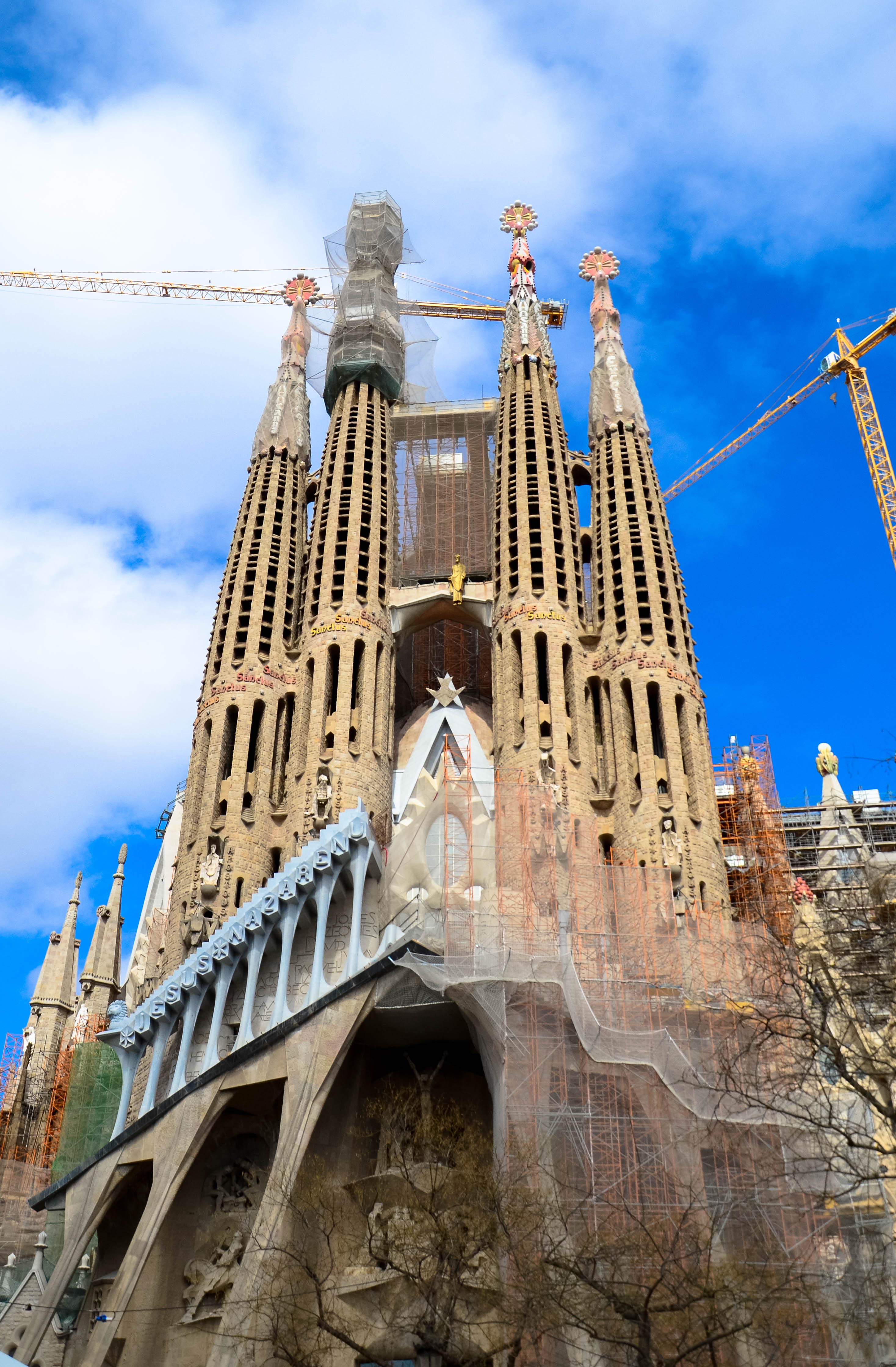 Spain – The Wallflower Wanderer